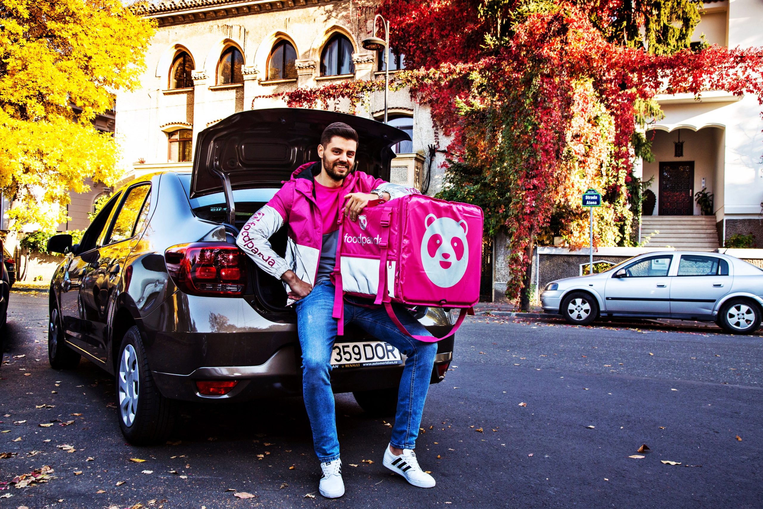 Ce „salariu“ ai la FoodPanda și cât de repede poți ajunge curier de ...