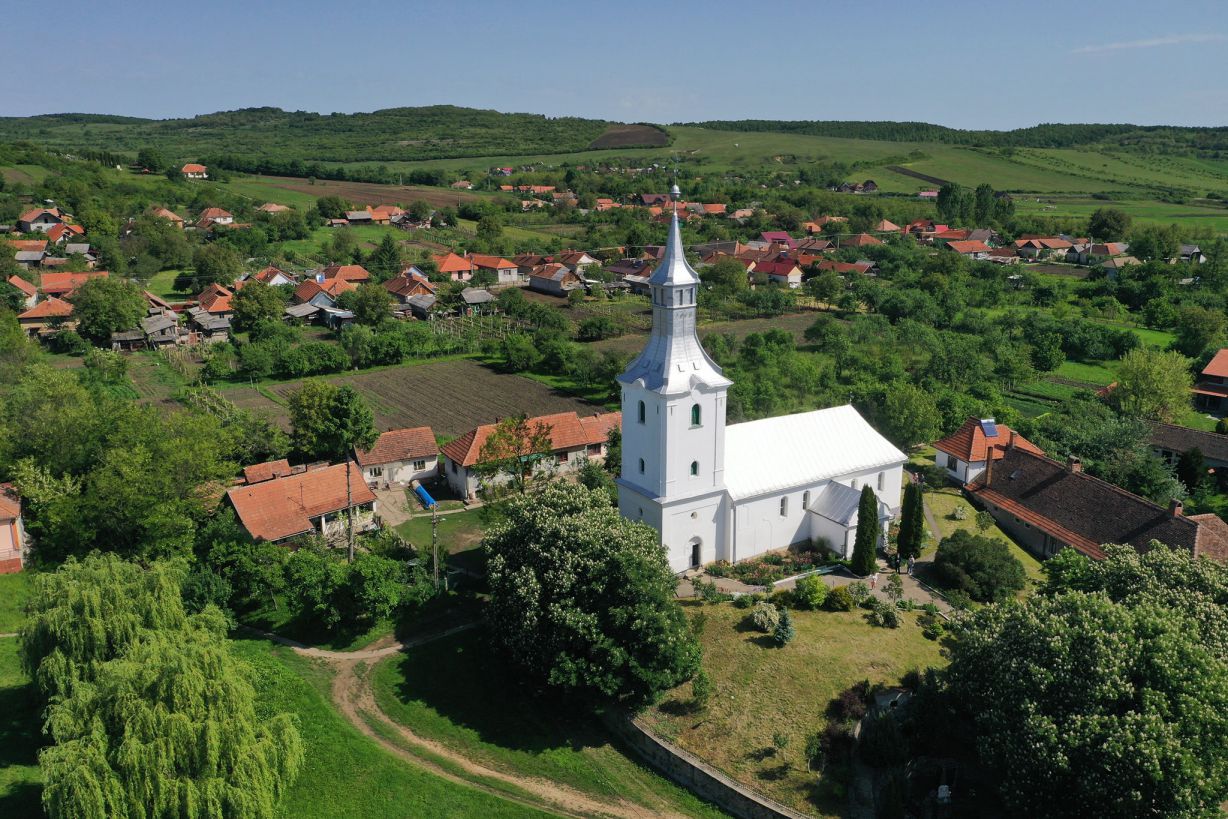 Localitatea cu cel mai scurt nume din România. Are doar două litere ...
