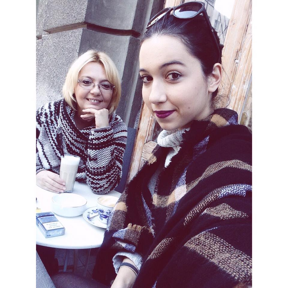 Cum arată și cine este tatăl unicei fiice a Emiliei Popescu. Celebra ...