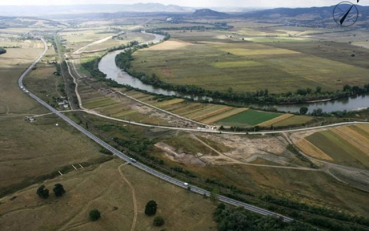 Descoperirea fascinantă de sub o autostradă din România: ce au găsit ...